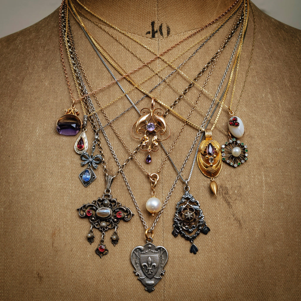 Vintage & Antique Pendants – Fetheray
