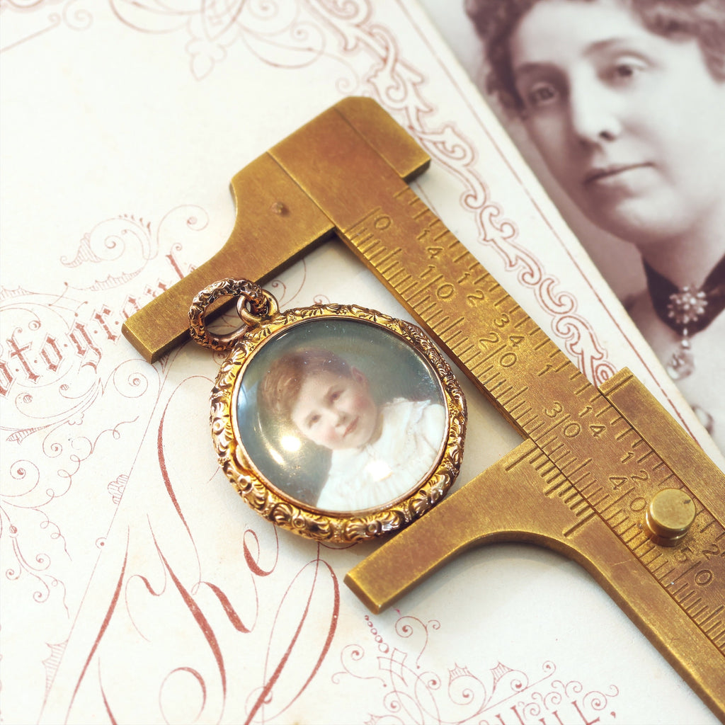 Fancy Rococo Styled Georgian Picture Locket – Fetheray