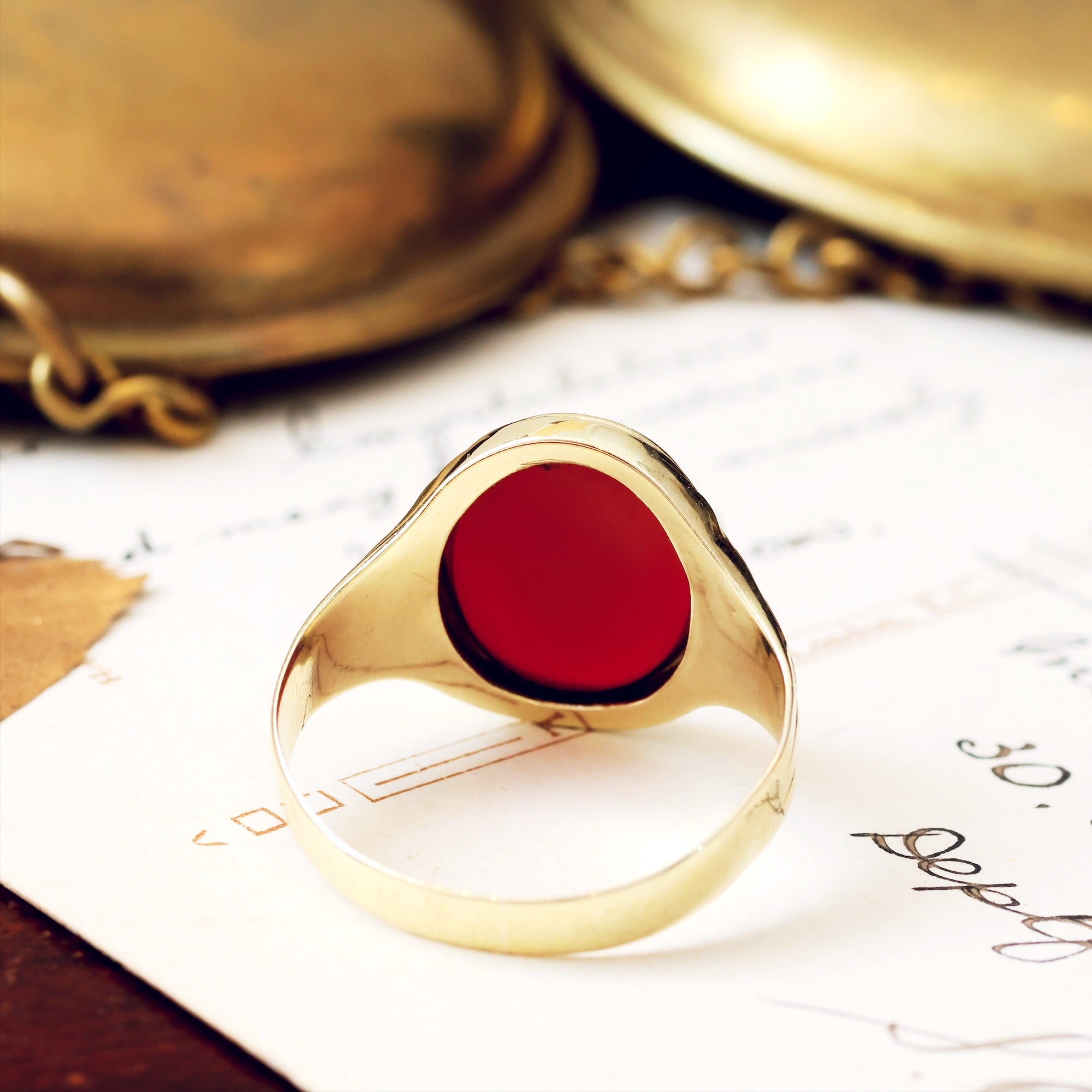 Vintage 8ct Gold Russet Carnelian Signet Ring – Fetheray