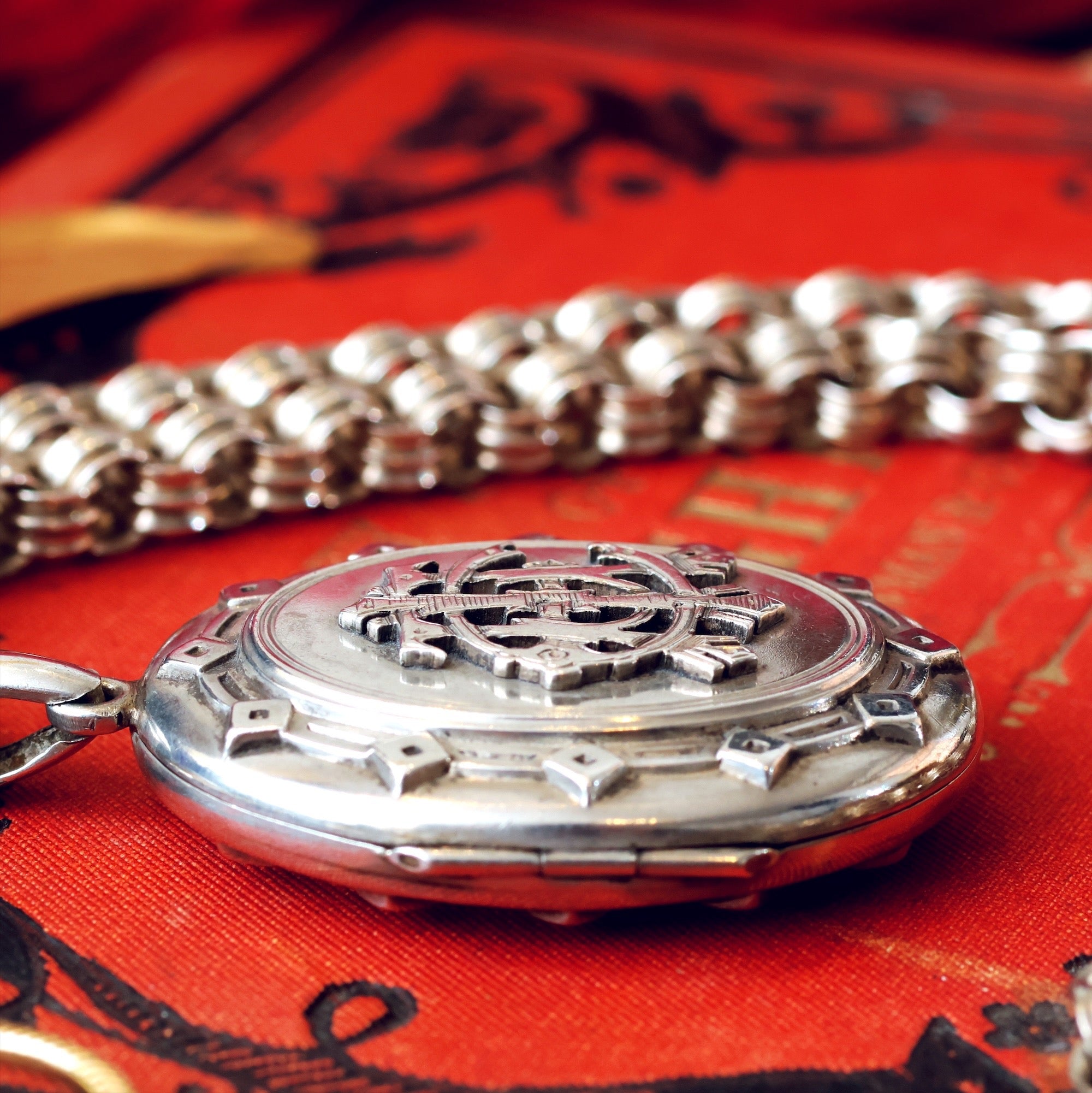 Victorian Amity, Eternity, Infinity Silver Locket & Collarette – Fetheray