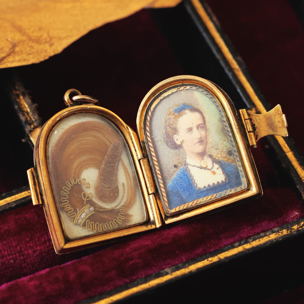 Antique Victorian Book Memento Locket – Fetheray