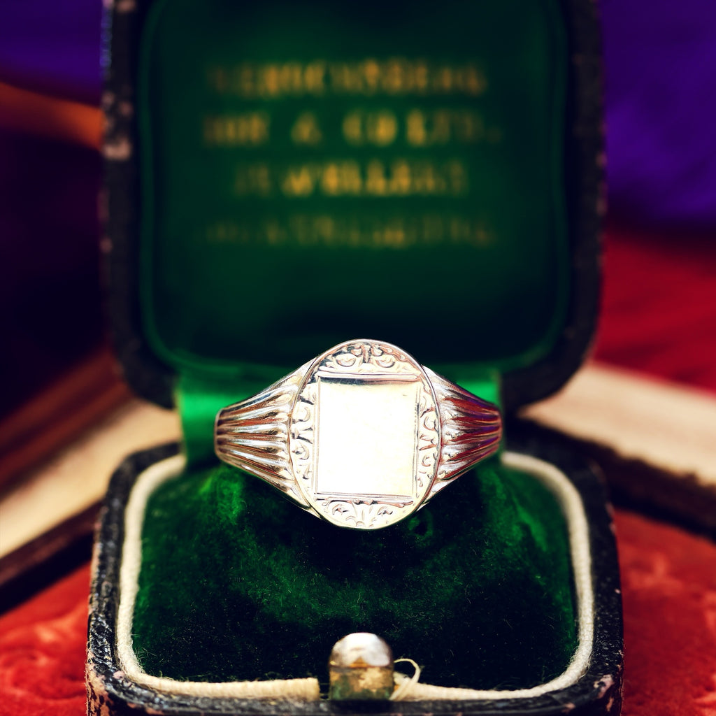 Vintage Styled Silver Signet Ring – Fetheray