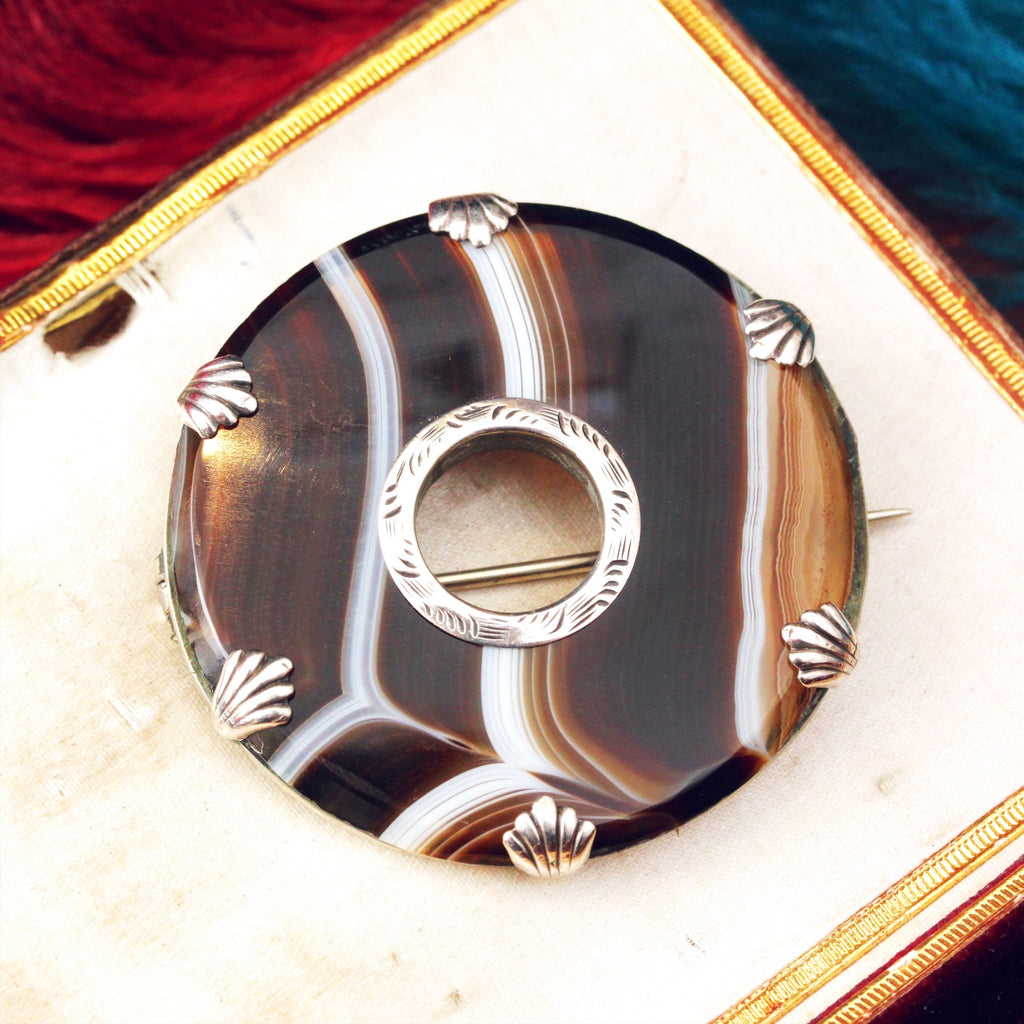 Victorian Scottish Banded Agate Brooch – Fetheray
