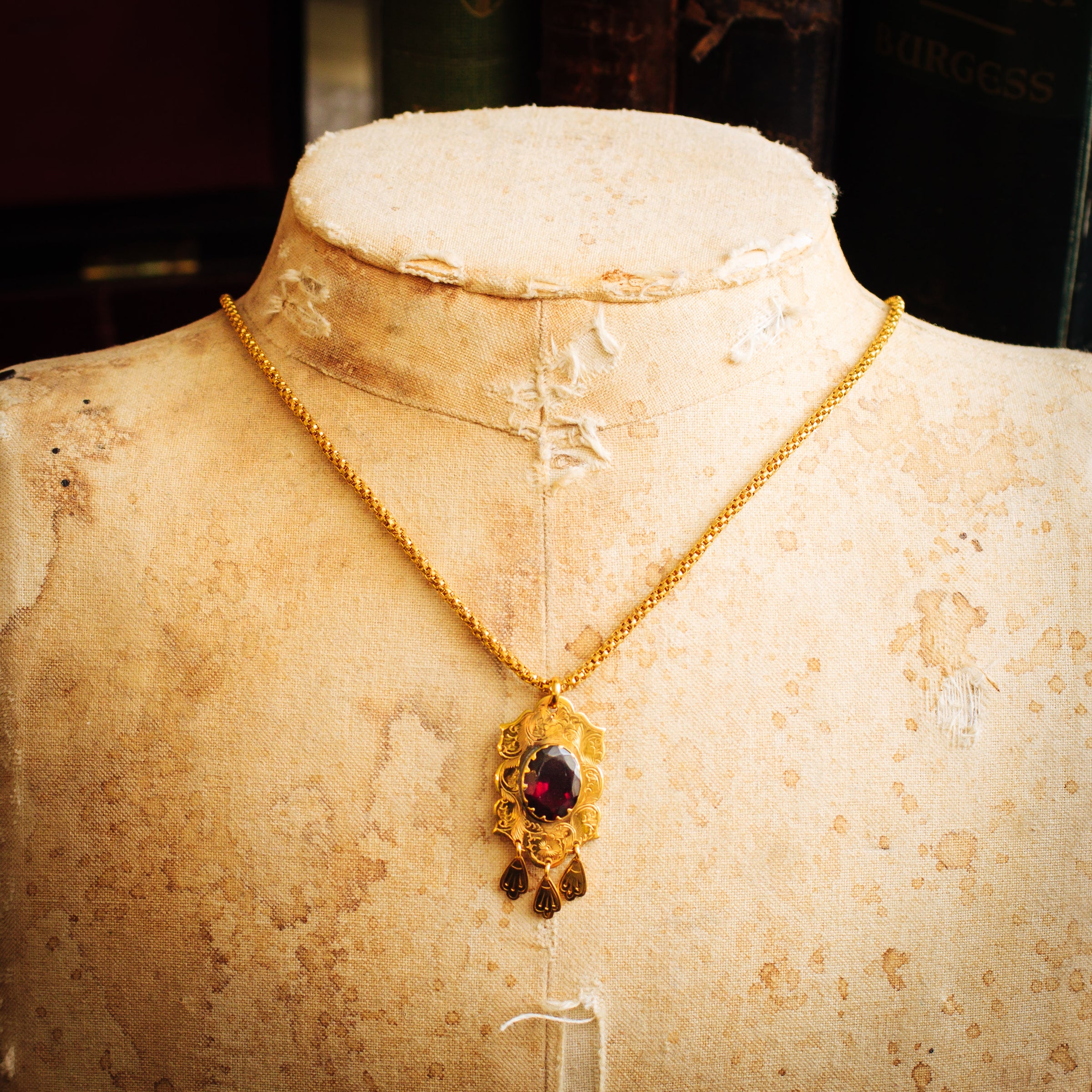 Rare Antique Russian Synthetic Alexandrite Pendant – Fetheray