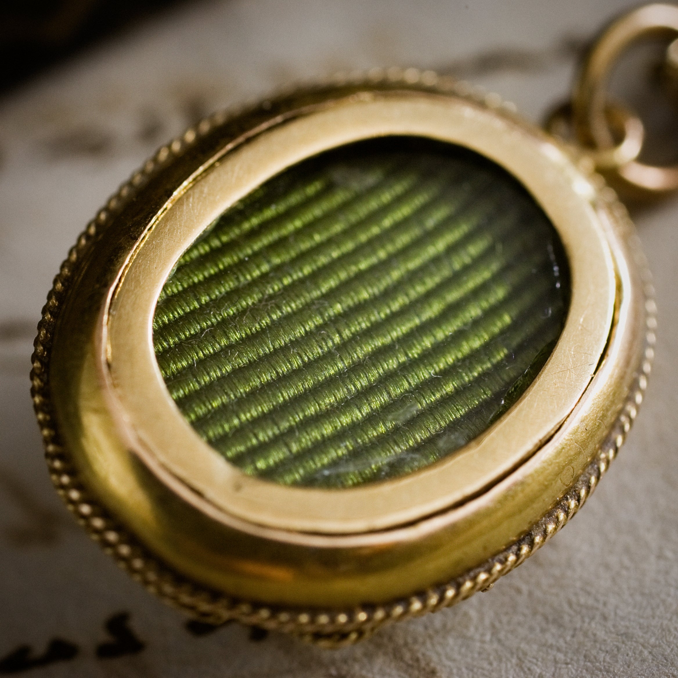 Heirloom Victorian Antique Etruscan Revival Locket – Fetheray