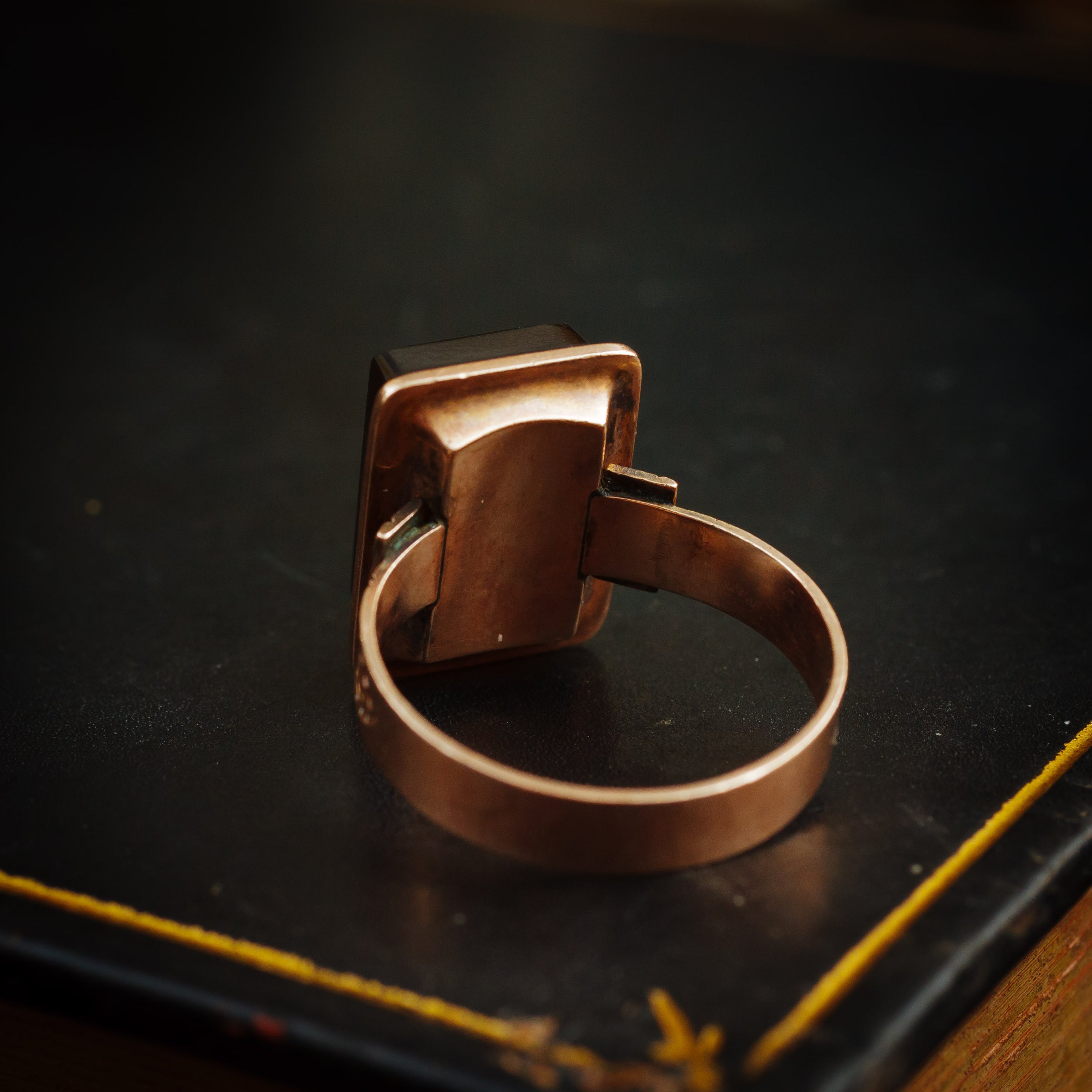 Unusual Circa 1900 Antique Deer Intaglio Ring – Fetheray